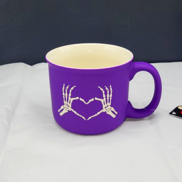Eccolo | Kitchen | Skeleton Heart Purple Mug | Poshmark